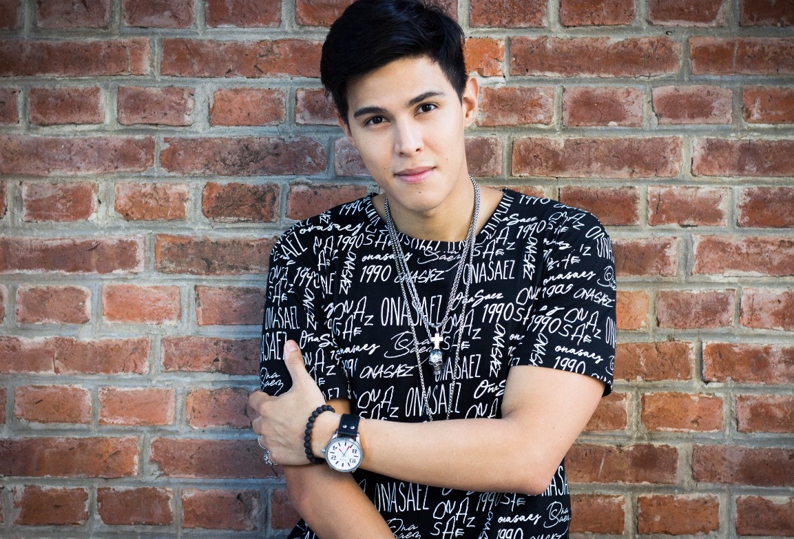 rey-morett-firmar-con-disney-channel-es-el-paso-mas-grande-de-mi ...