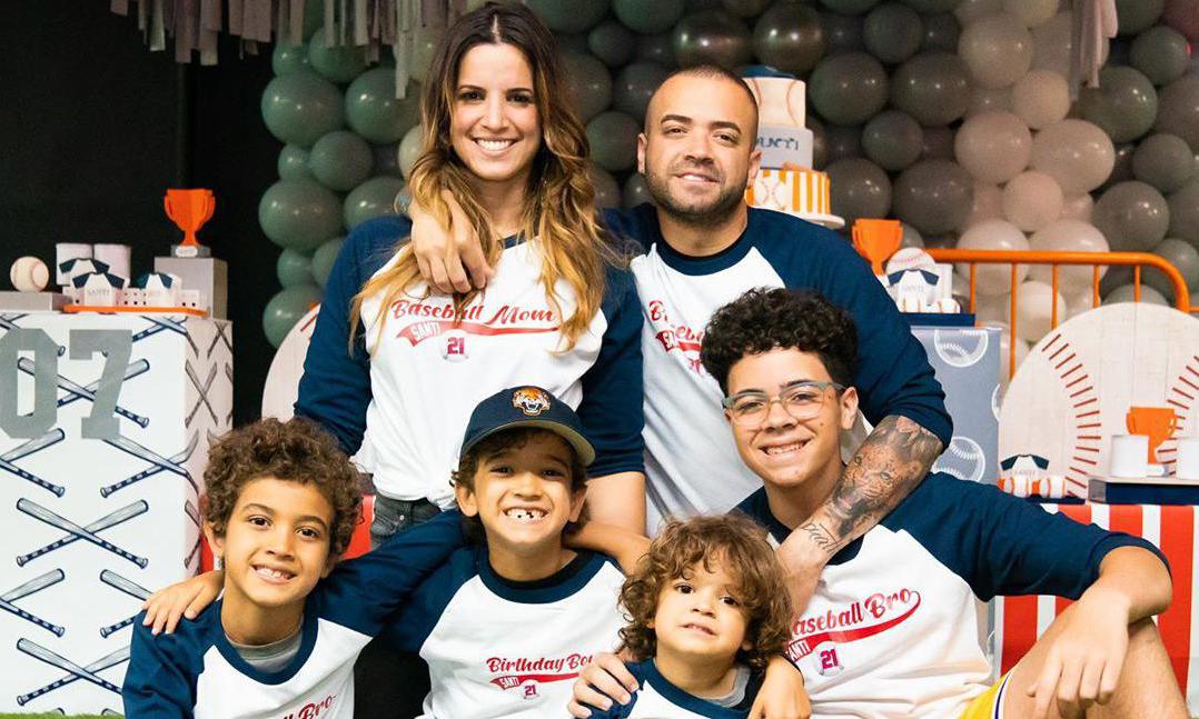 nacho-mendoza-y-su-familia.jpg