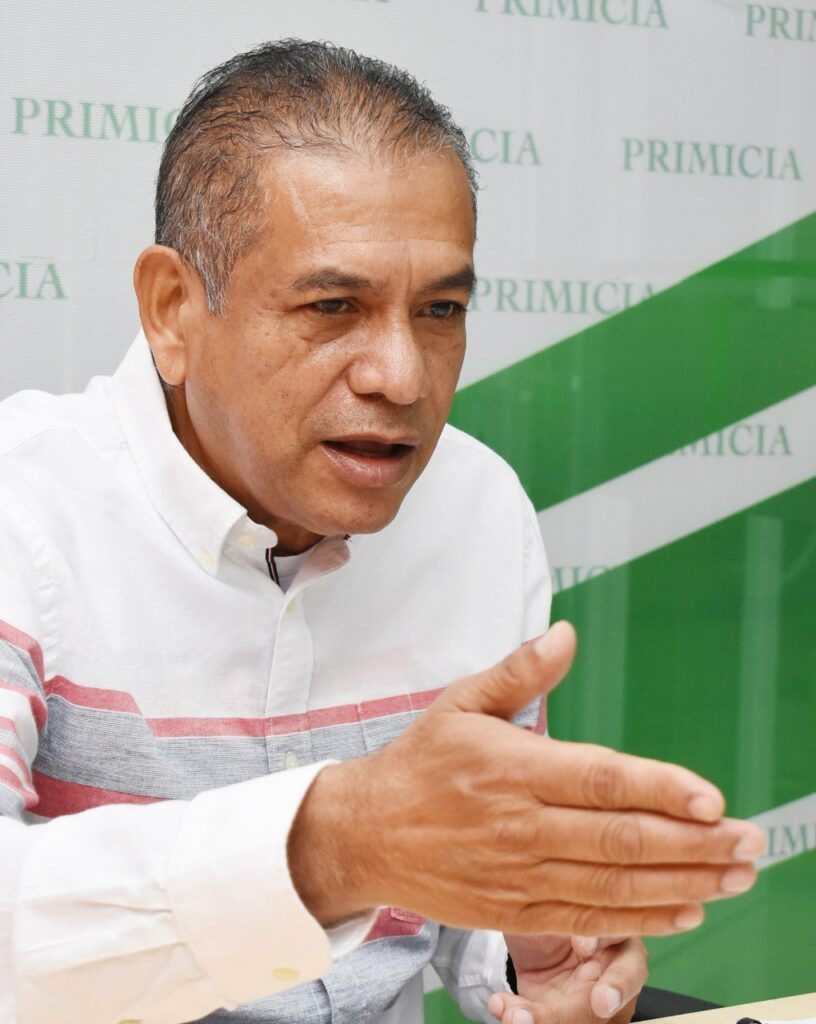 Entre 2007 y 2008 fue coordinador de movilización de los comandos del ...