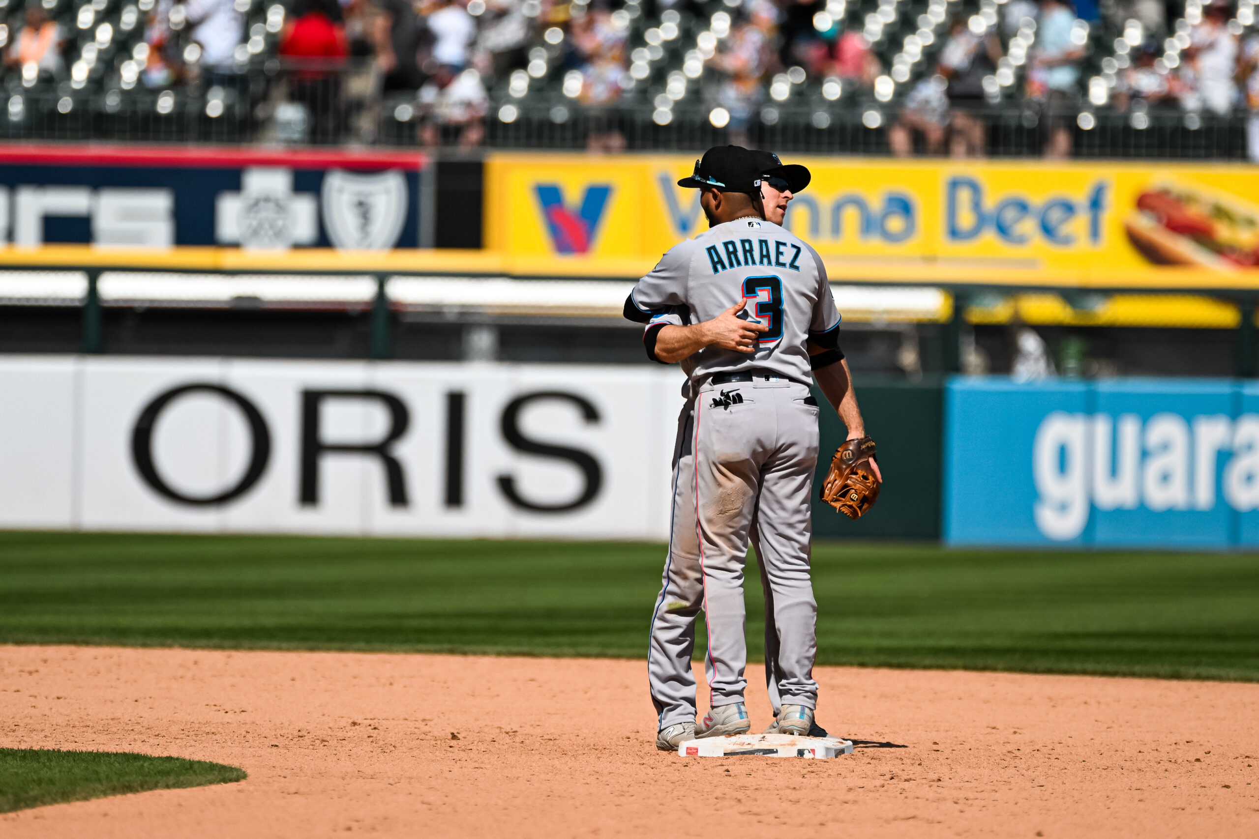 Arraez-doible-scaled.jpeg