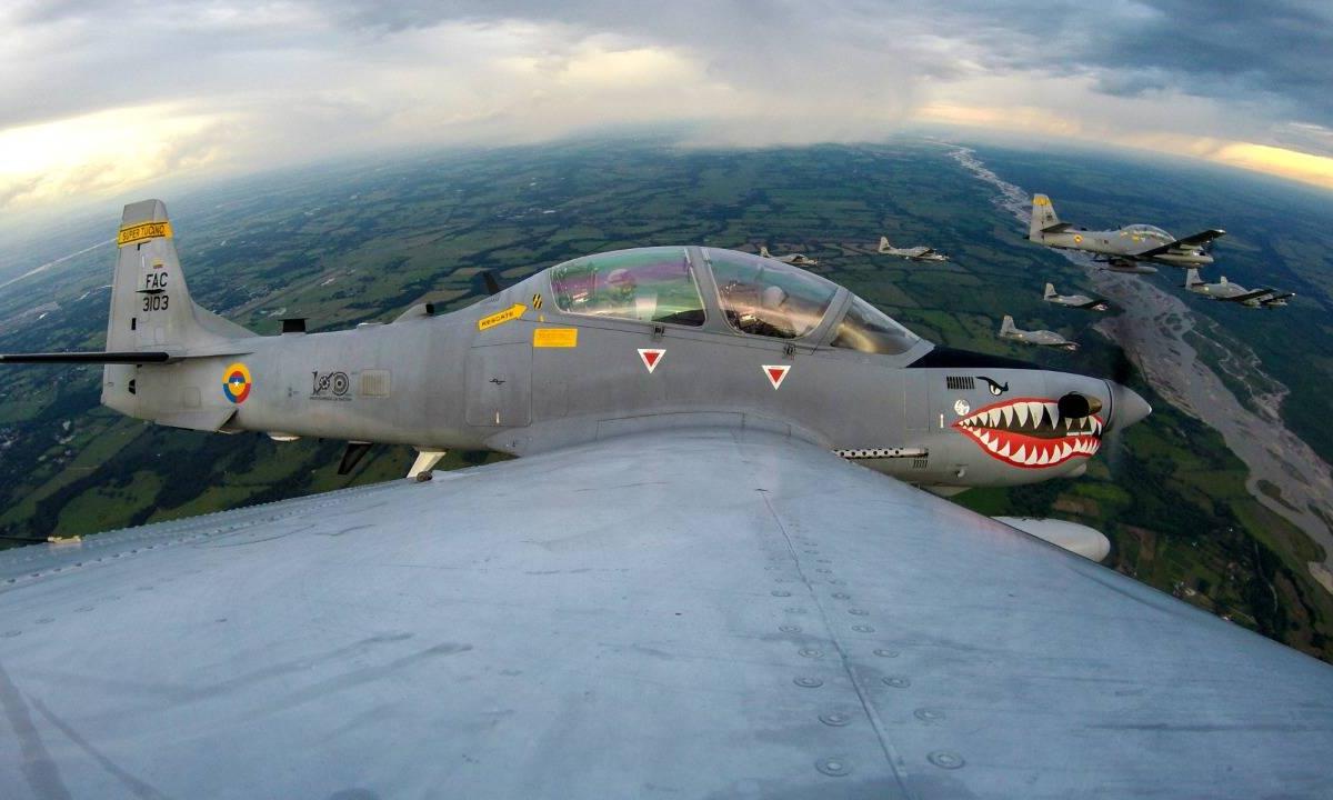 Aviones-colombia.jpeg