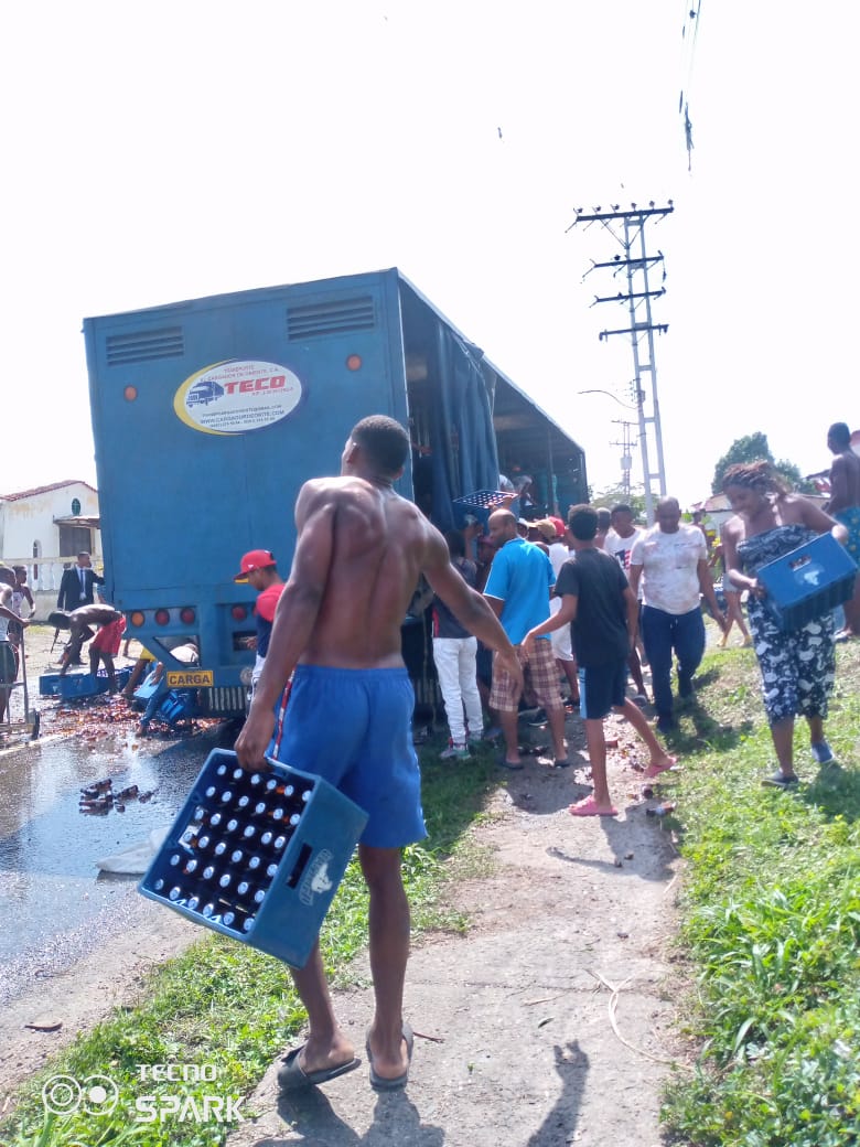 Beer Truck Looted in Miranda State: Exclusive Coverage and Updates ...