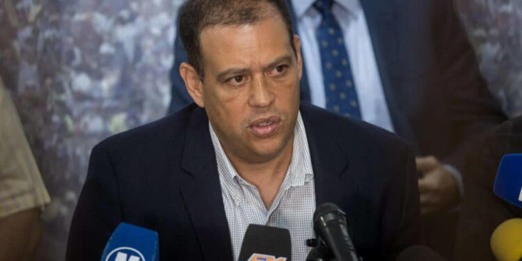 Roberto Abdul 750x375 1 Jpeg