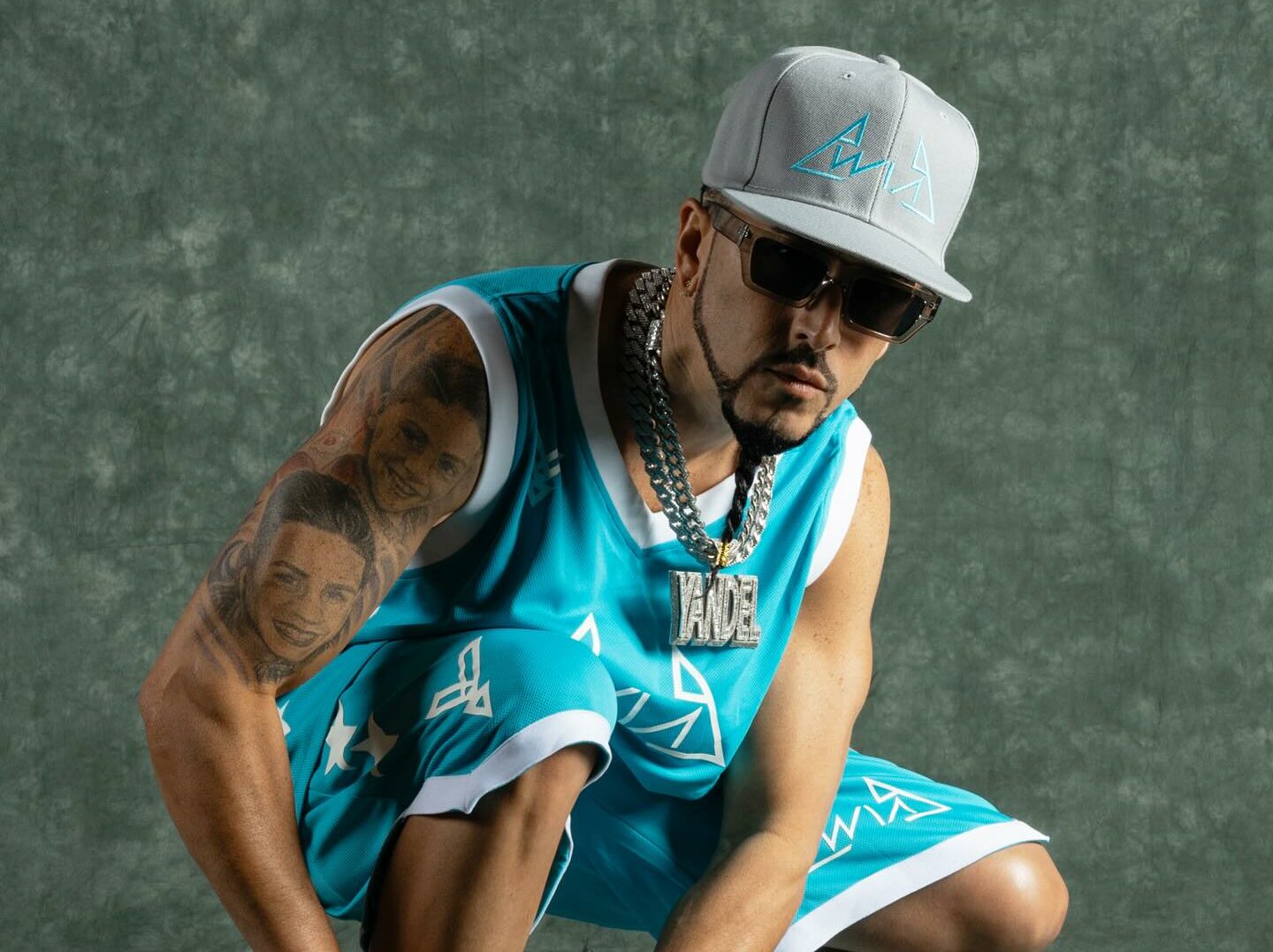 yandel-e1704851819359.jpg