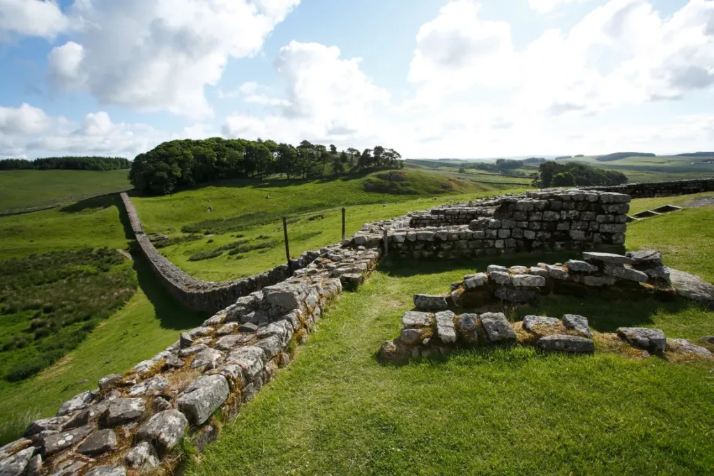 muralla-adriano.webp