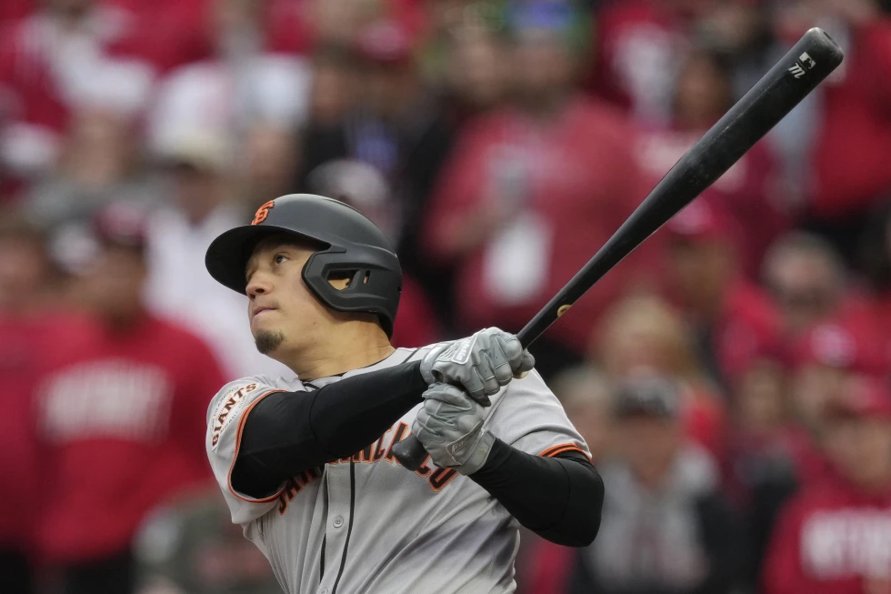 Wilmer-flores-SF-2703.webp